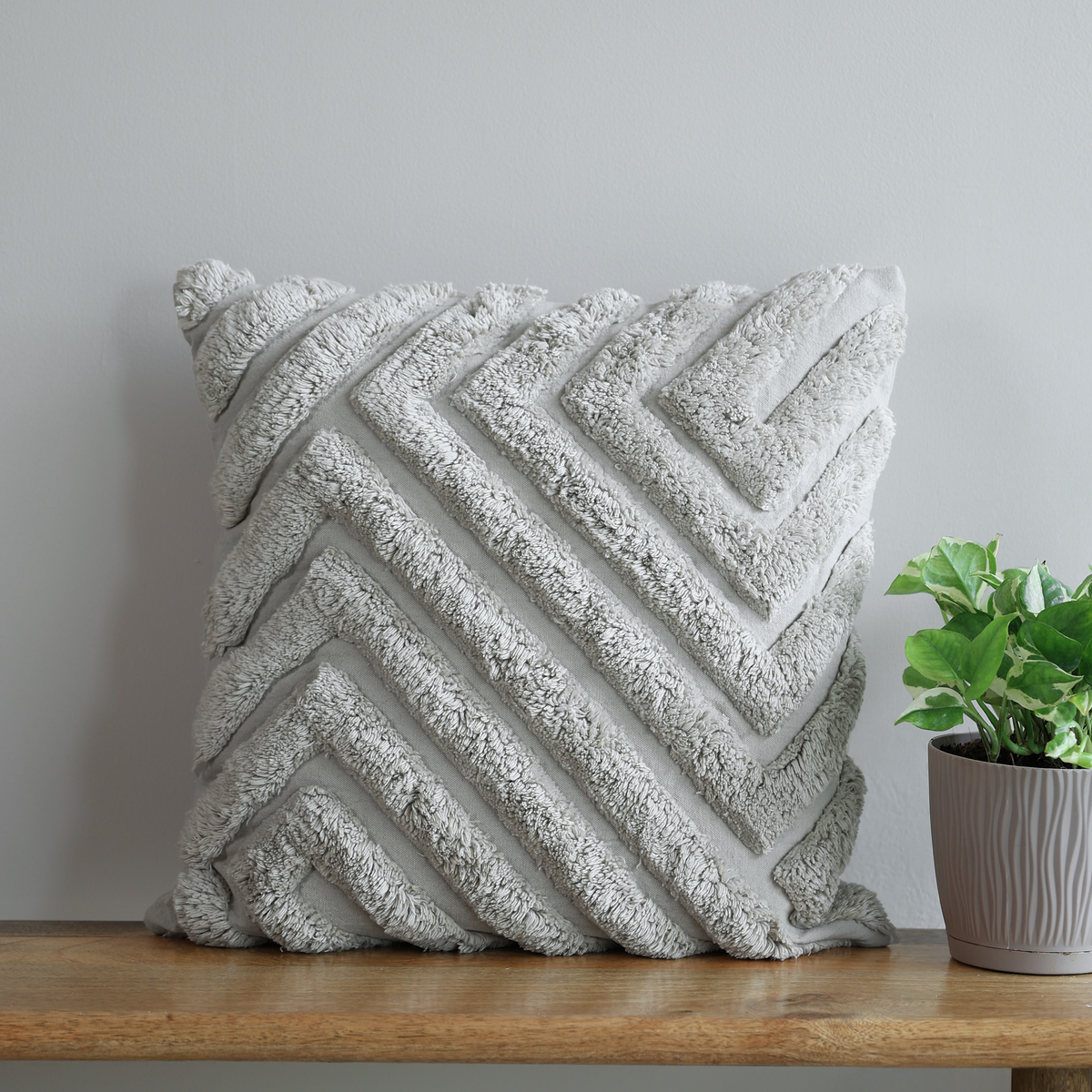 Avery Grey Cotton Cushion – FABLEROOM