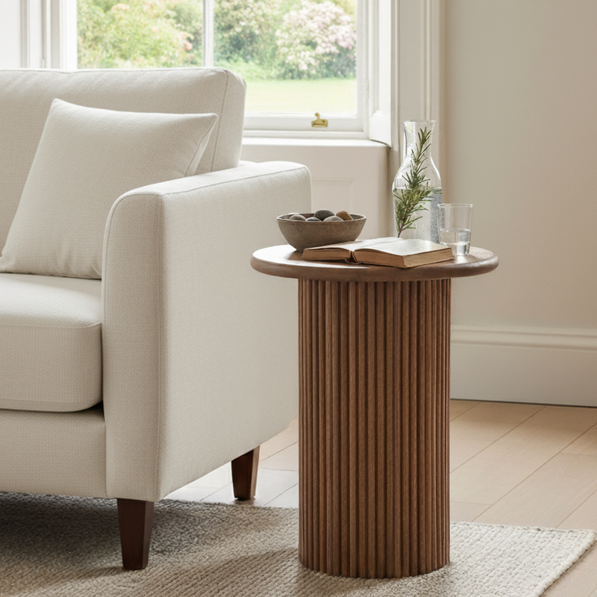 Eldric Fluted Side Table – FABLEROOM